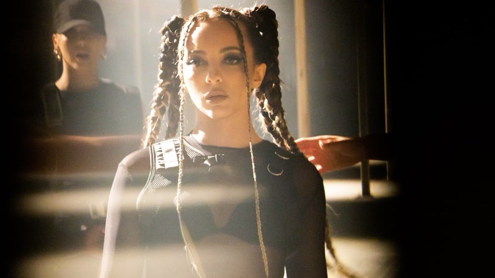 Jade Thirlwall Wins Best Pop Act at BRIT Awards, Thanks Little Mix in ...