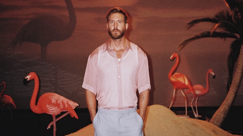 Calvin Harris Confirms No Feud With Miley Cyrus After “Ocean” Rumors