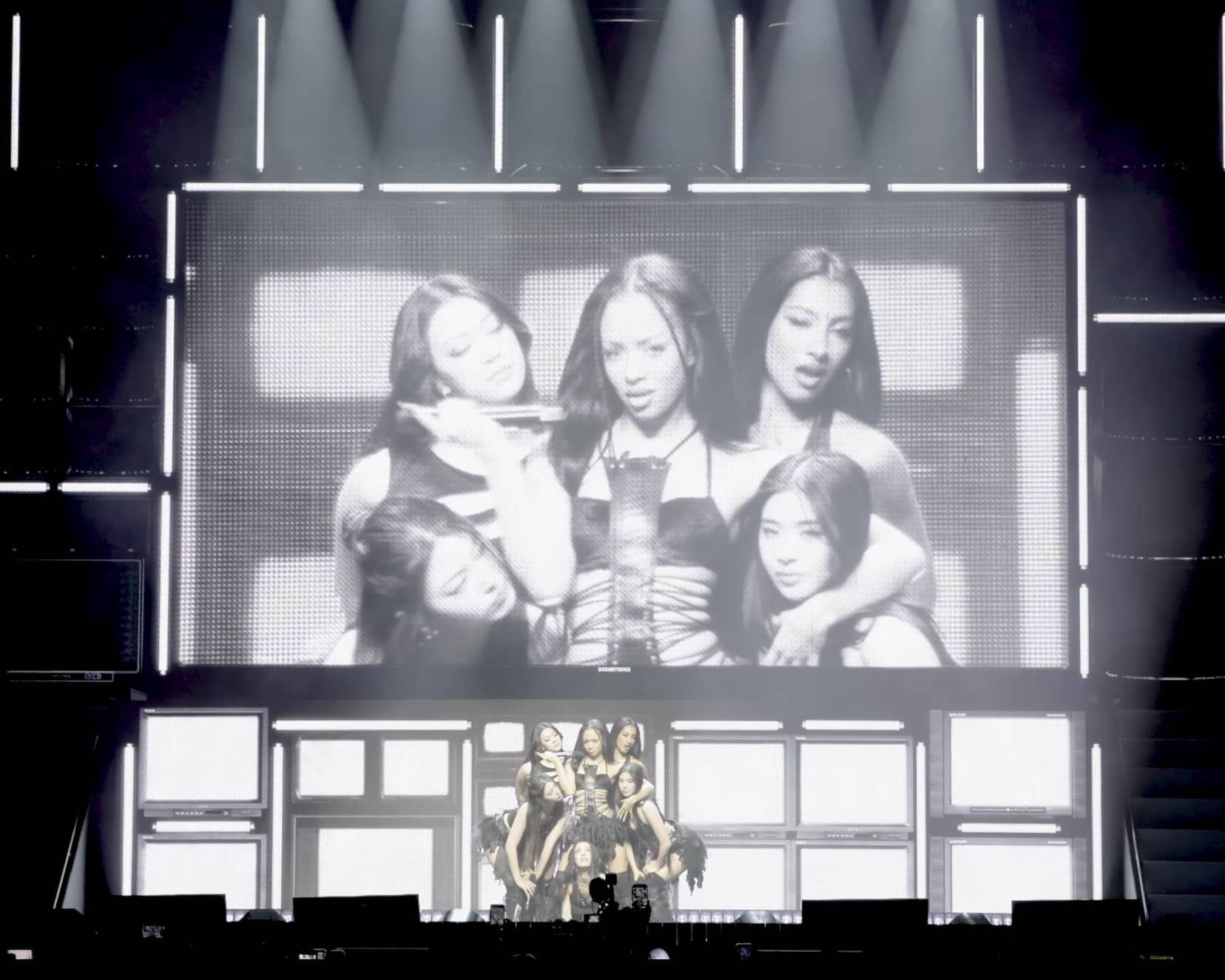 KATSEYE Drops Live Performance Video for “Internet Girl”